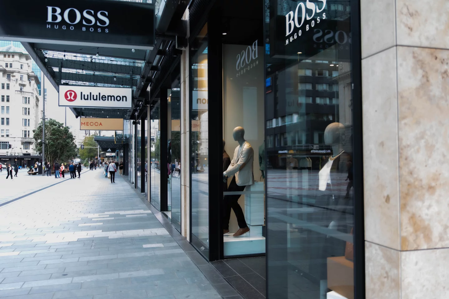 Frameless Glass Doors & Shopfronts NZ | Custom Design | Glass Projects